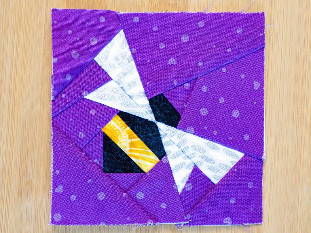 Easy Bee Charm Block Pattern 8x8", 5x5", 4x4" & 3x3" Foundation Paper ...