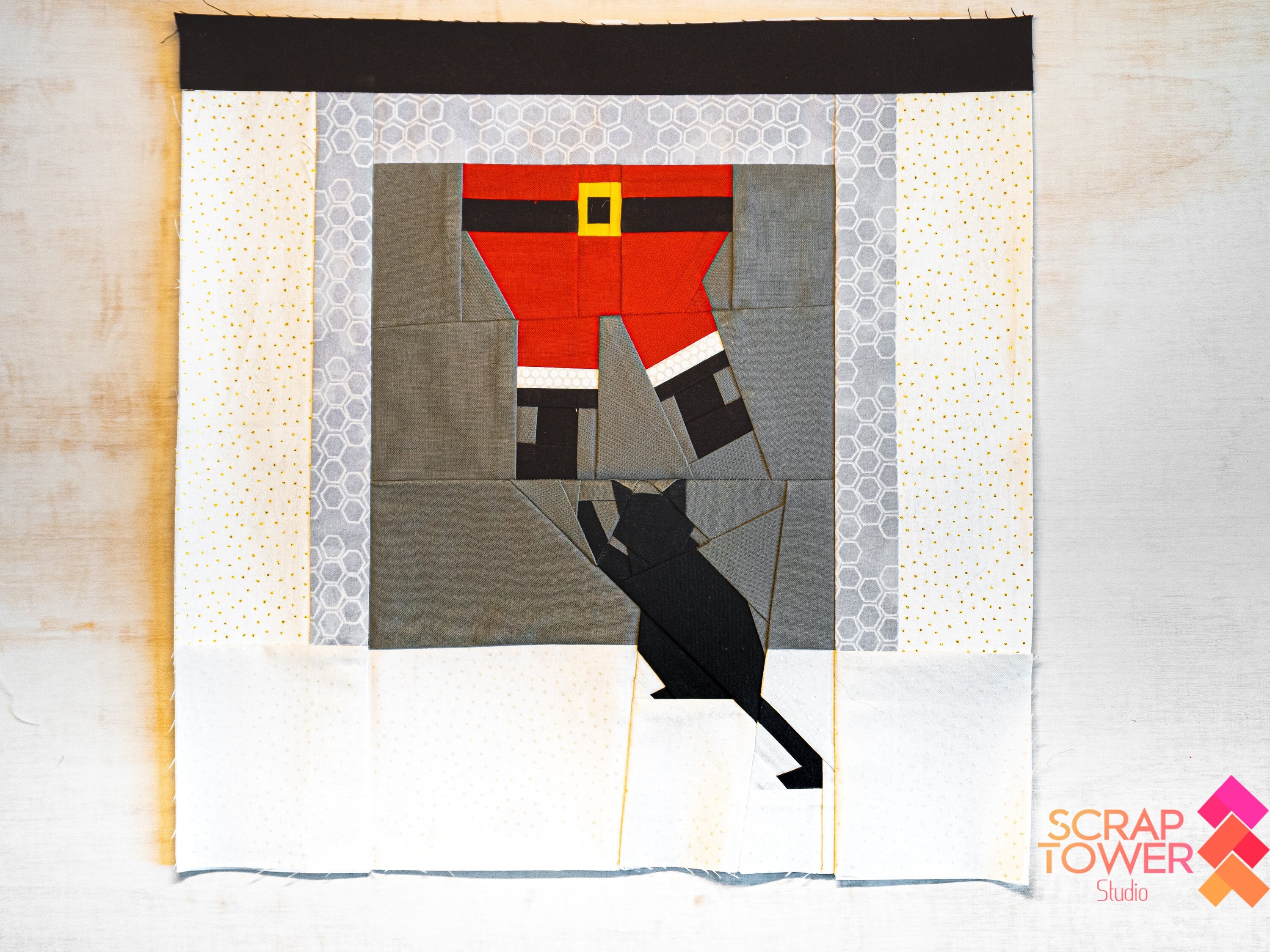 Santa Swat Kitty FPP Quilt Block Pattern - Etsy