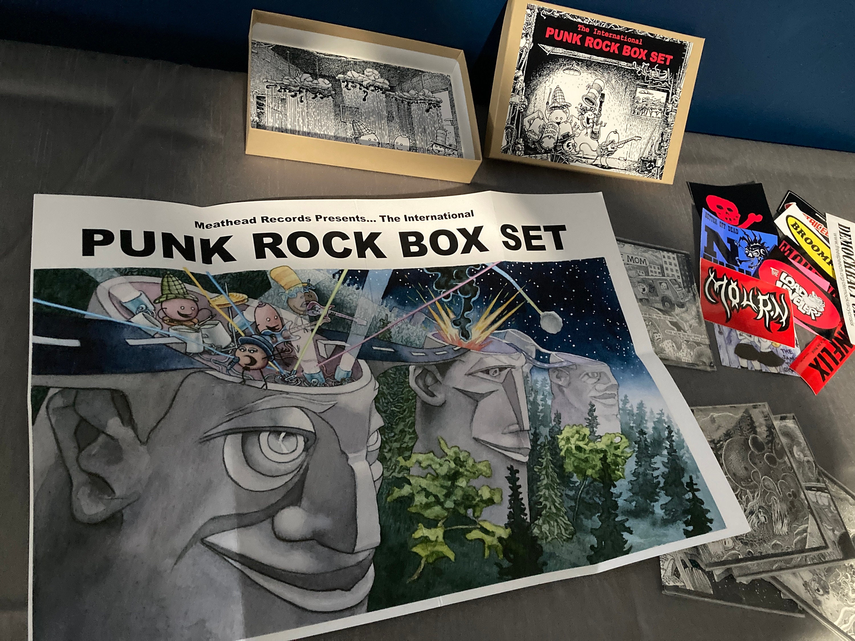 Punk Rock Box Set 300 Bands, 10 Cd Set Collection. Poster, Stickers ...