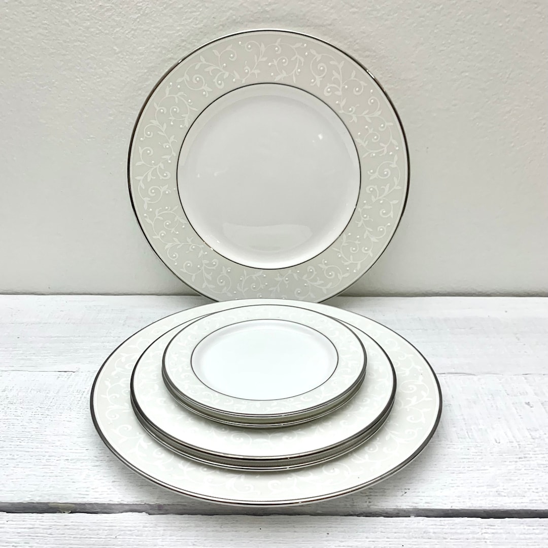 Lennox Opal Innocence Six Piece Place Set - Etsy