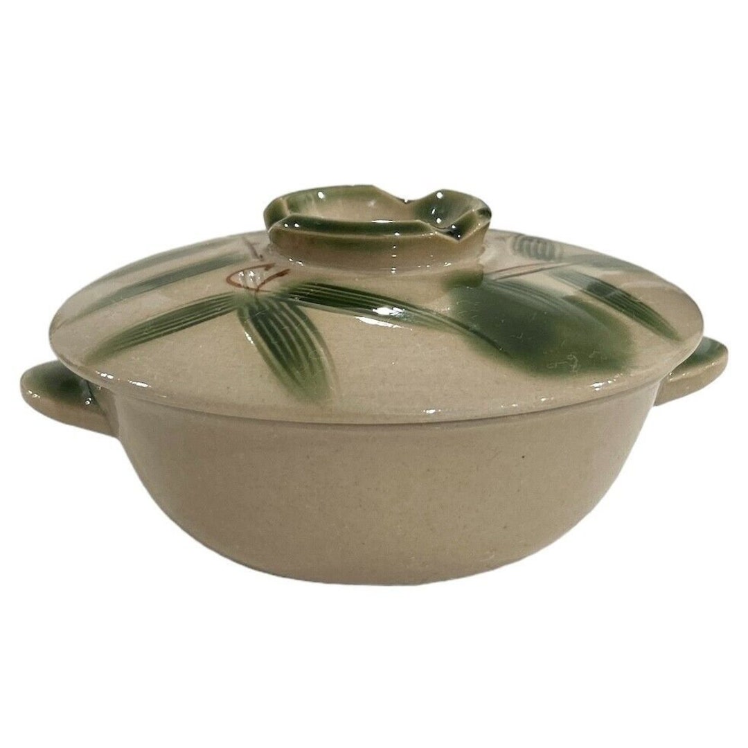 Small Green and Tan Bamboo Leaf Painted Japanese Stoneware Donabe - Etsy