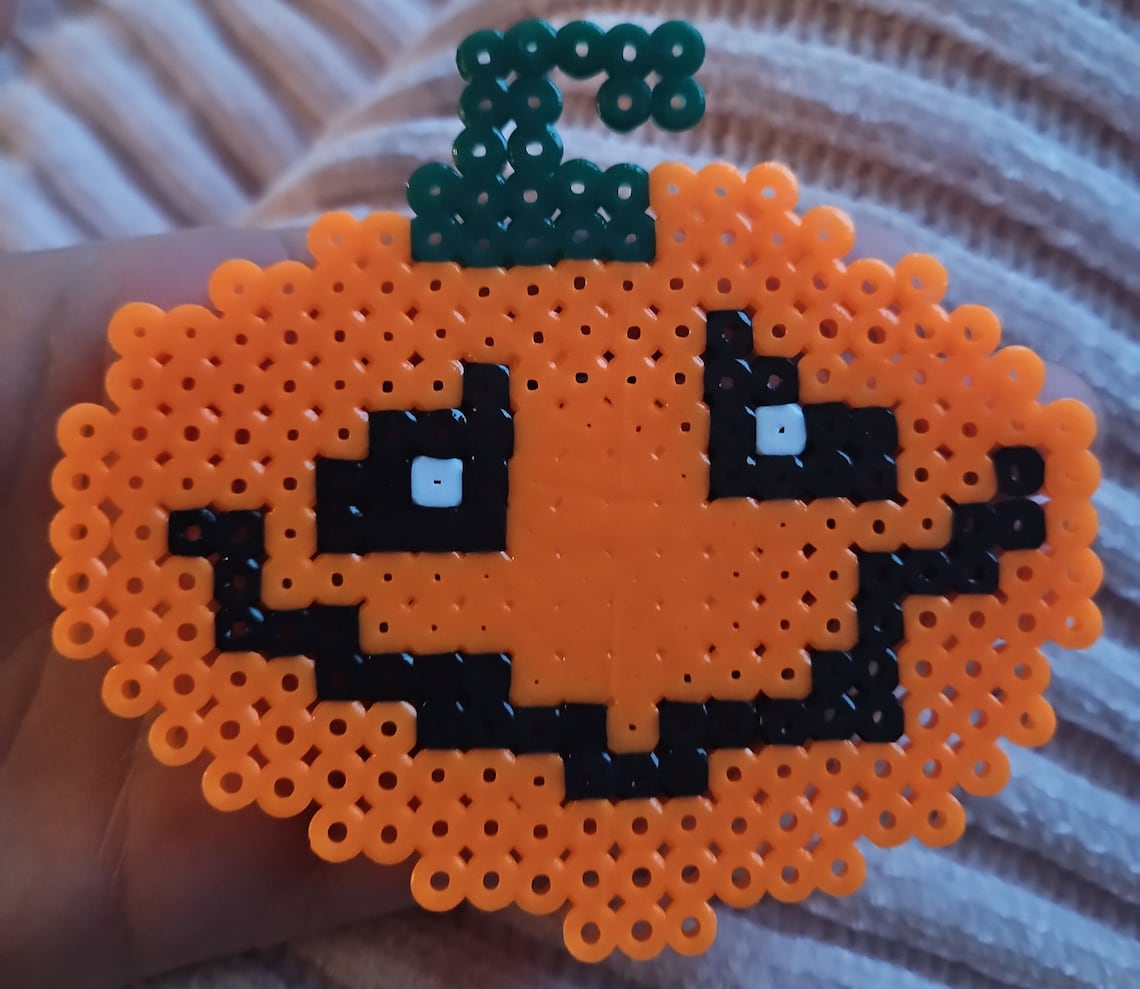 Thanos Infinity Gauntlet Perler - Etsy