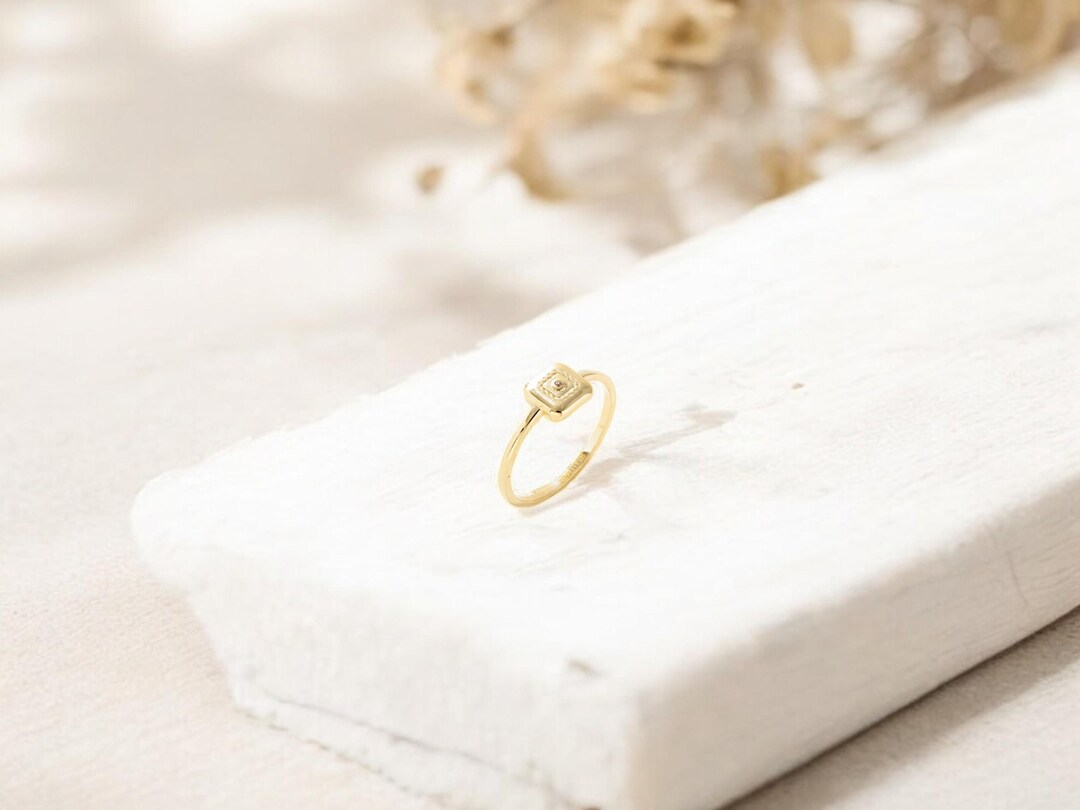 14K Gold Square Statement Ring, Minimalist Vintage-inspired Gold Ring for Women, Dainty Solid ...