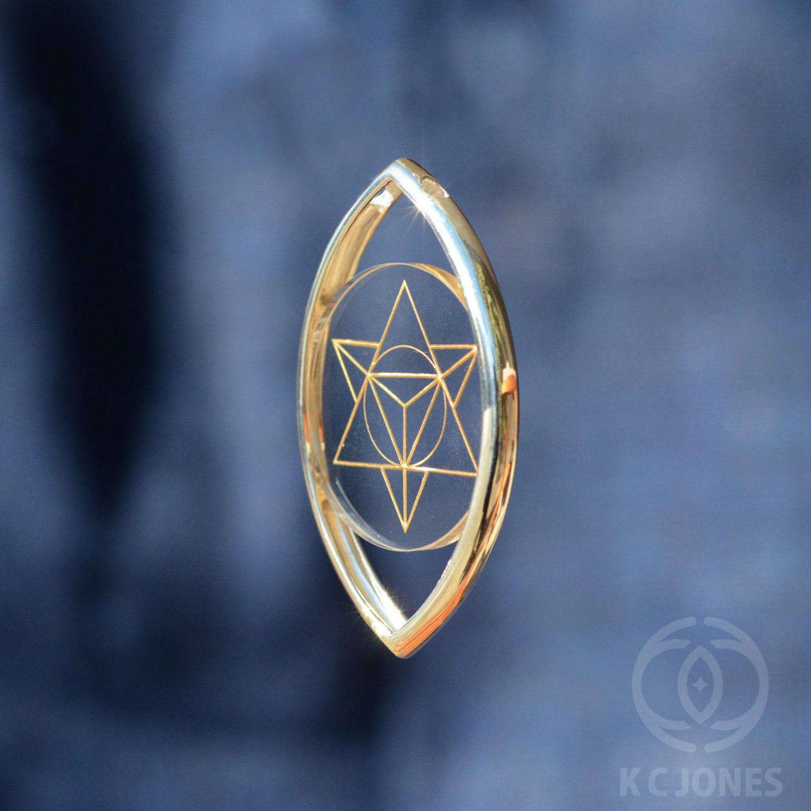 Merkaba-vesica Pisces Pendant (clear Quartz Disc) - Etsy