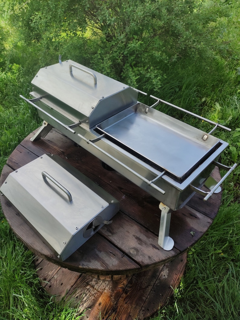 Brazier. Barbecue With Grate and Lid! Tabletop Hibachi Grill Made of ...