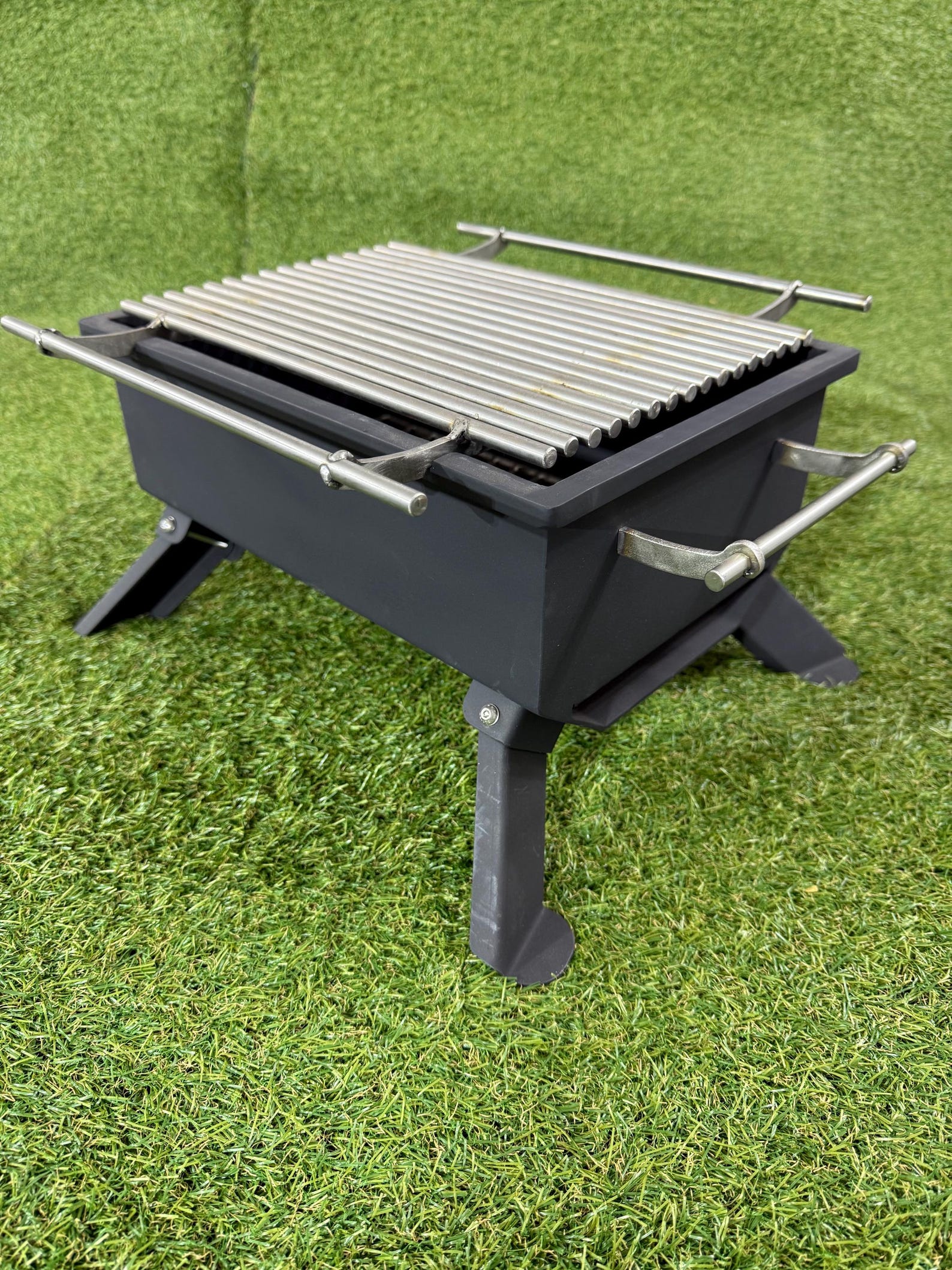 Hibachi Grill, Barbecue With Lid! Charcoal Grill! Plancha. Grill With ...