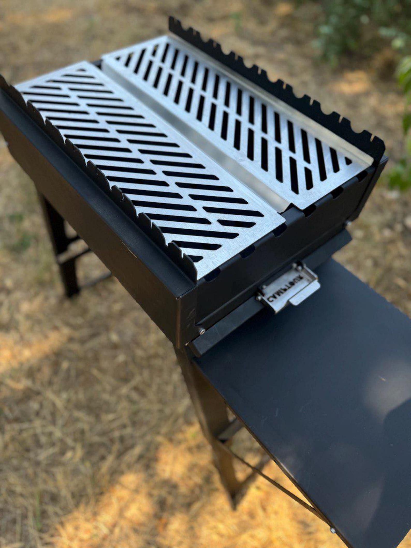 Portable Grill With Side Shelf and Grill Grate Compact Grill With High ...