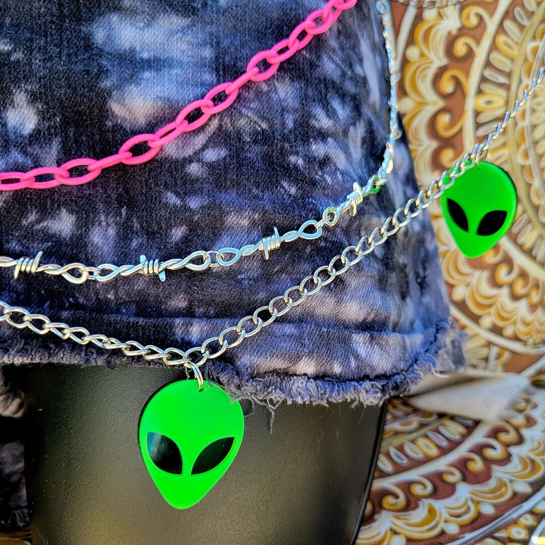 Baelian Baddie Belt Chain: Y2K Punk Alternative Belt Chain Accessory - Etsy