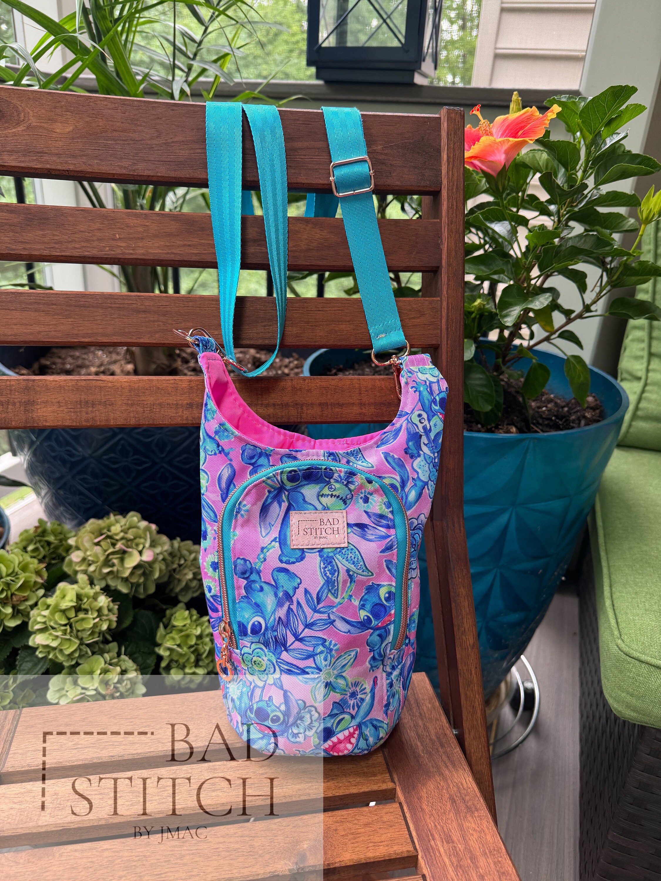 Water Bottle Sling Bag | Crossbody Water Bottle Holder | Large Beverage ...