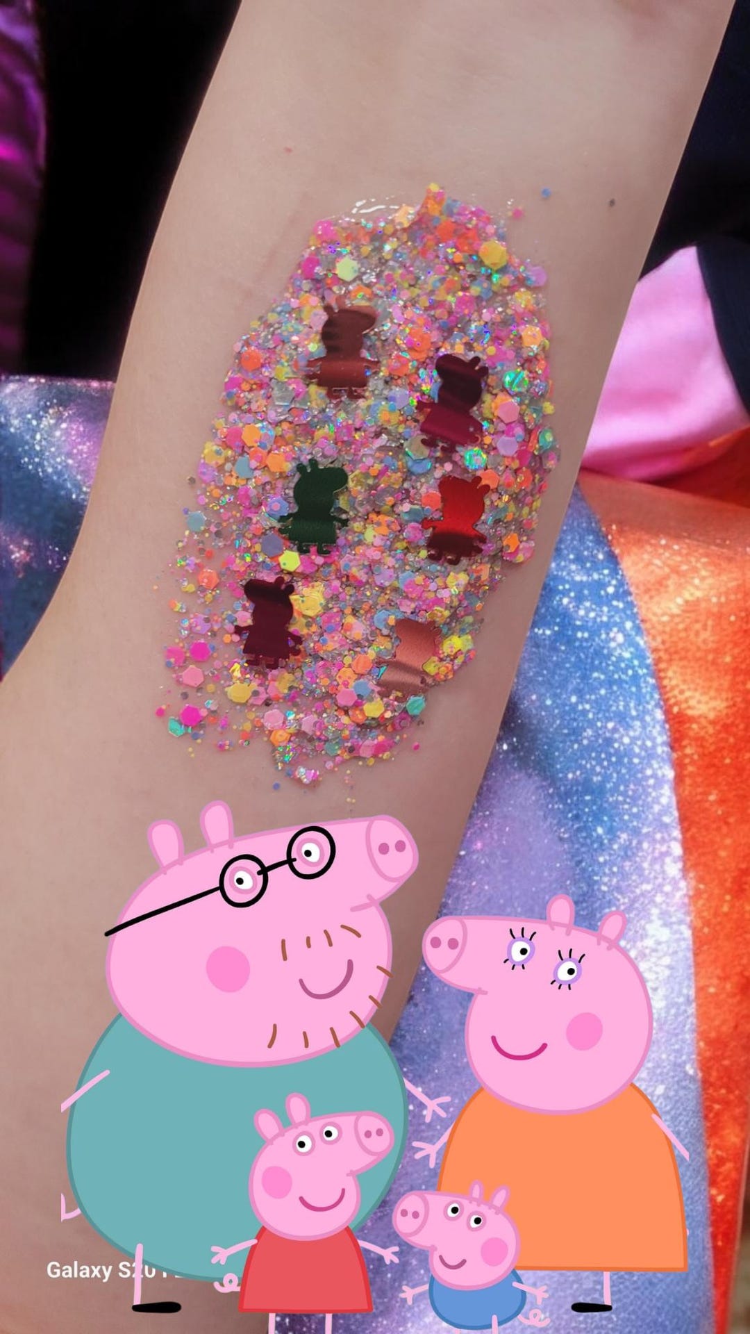 Peppa Pig Hair and Body Glitter Gel in a Silver Pink Blue Yellow and ...