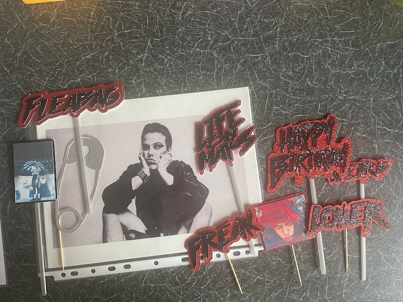 Yungblud Personalised Cake Topper Pack - Etsy