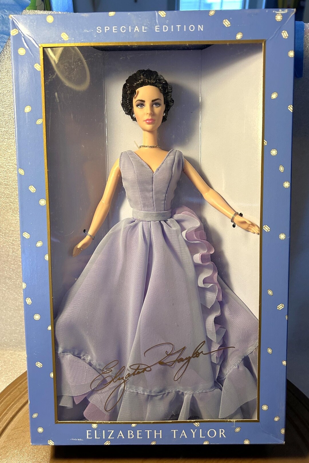 Elizabeth Taylor White Diamonds Barbie - Etsy