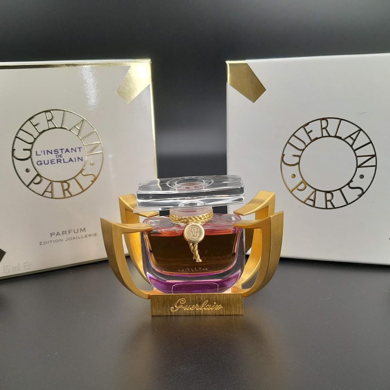 Un Parfum - Etsy