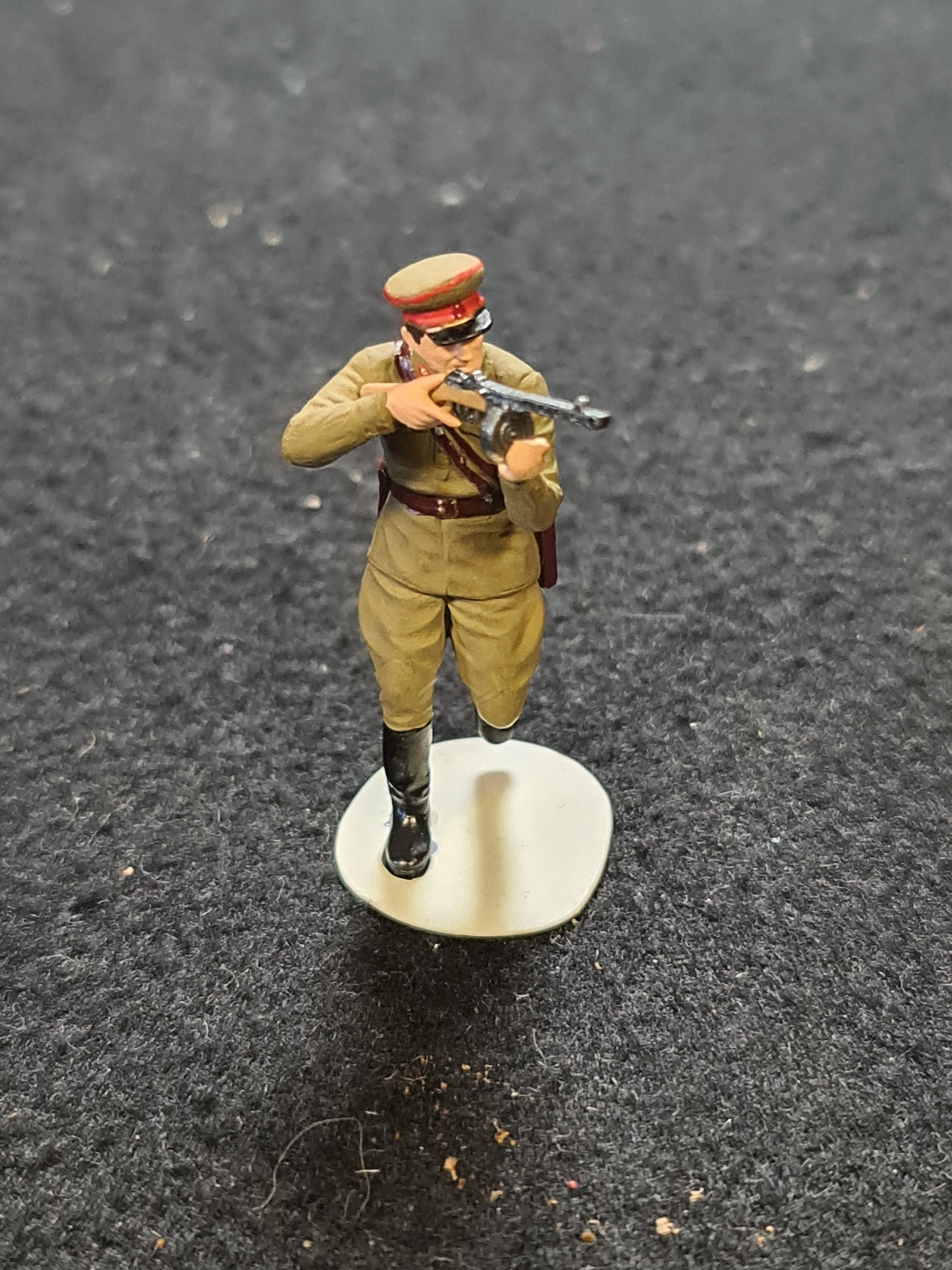 1/35 Russian Army Soldiers WW2 Polymer Figures, Painted.6 Figures. - Etsy