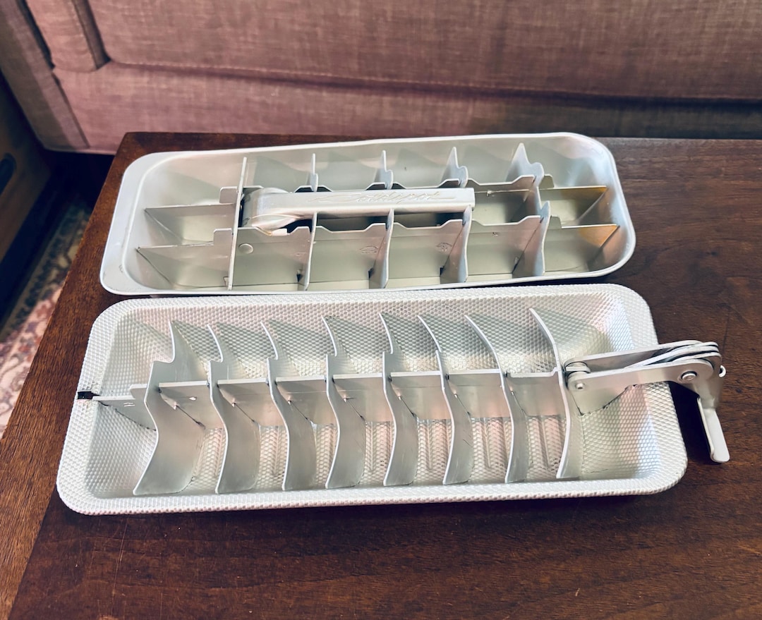 Ice Cube Trays Vintage Pair Aluminum Ice Making Tray Retro Old Style ...