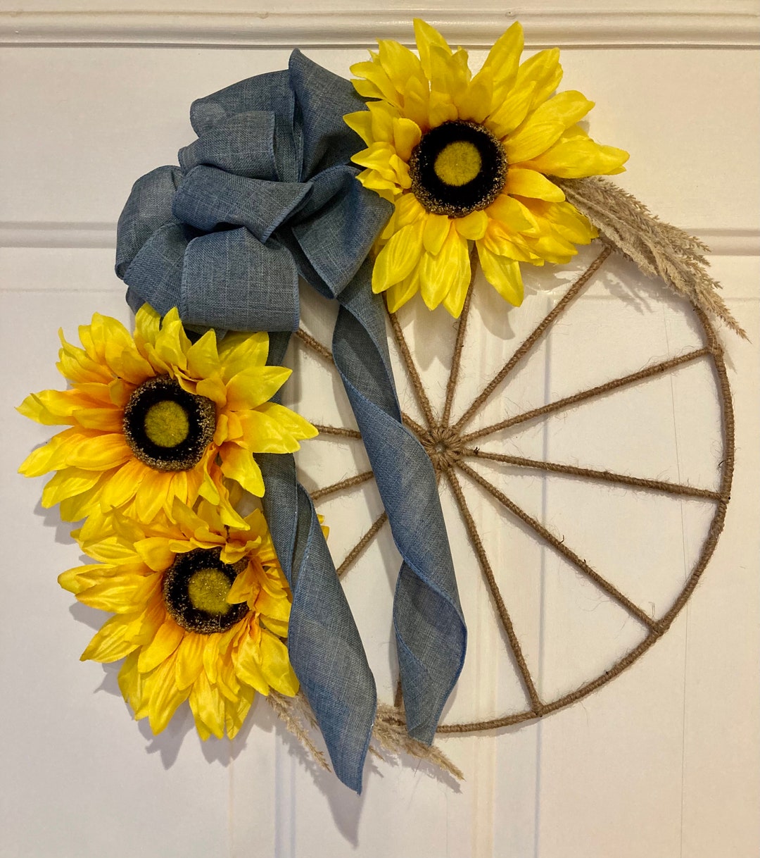 Sunflower Wagon Wheel Wreath - Etsy