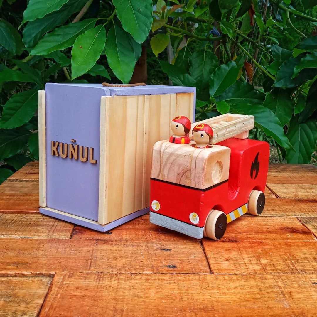 Ready for Action Wooden Fire Truck With Hand-painted Peg Dolls ...