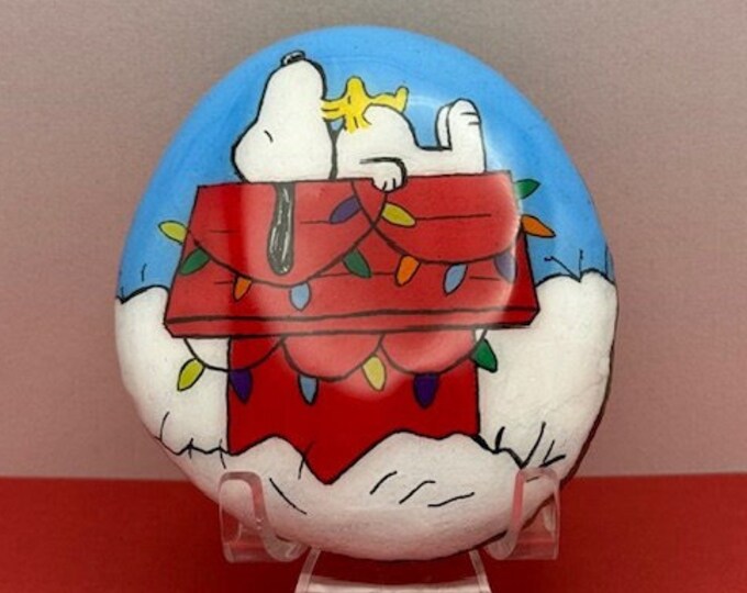 Snoopy and Woodstock Waiting for Santa, Peanuts, Painted Rock, Painted ...