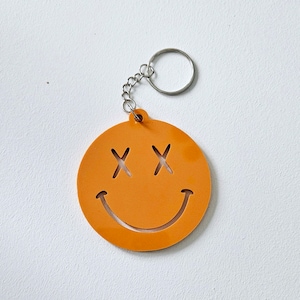 Smile Face Acrylic Keychain | Trendy Smile Bag Tag | Retro Keychain ...