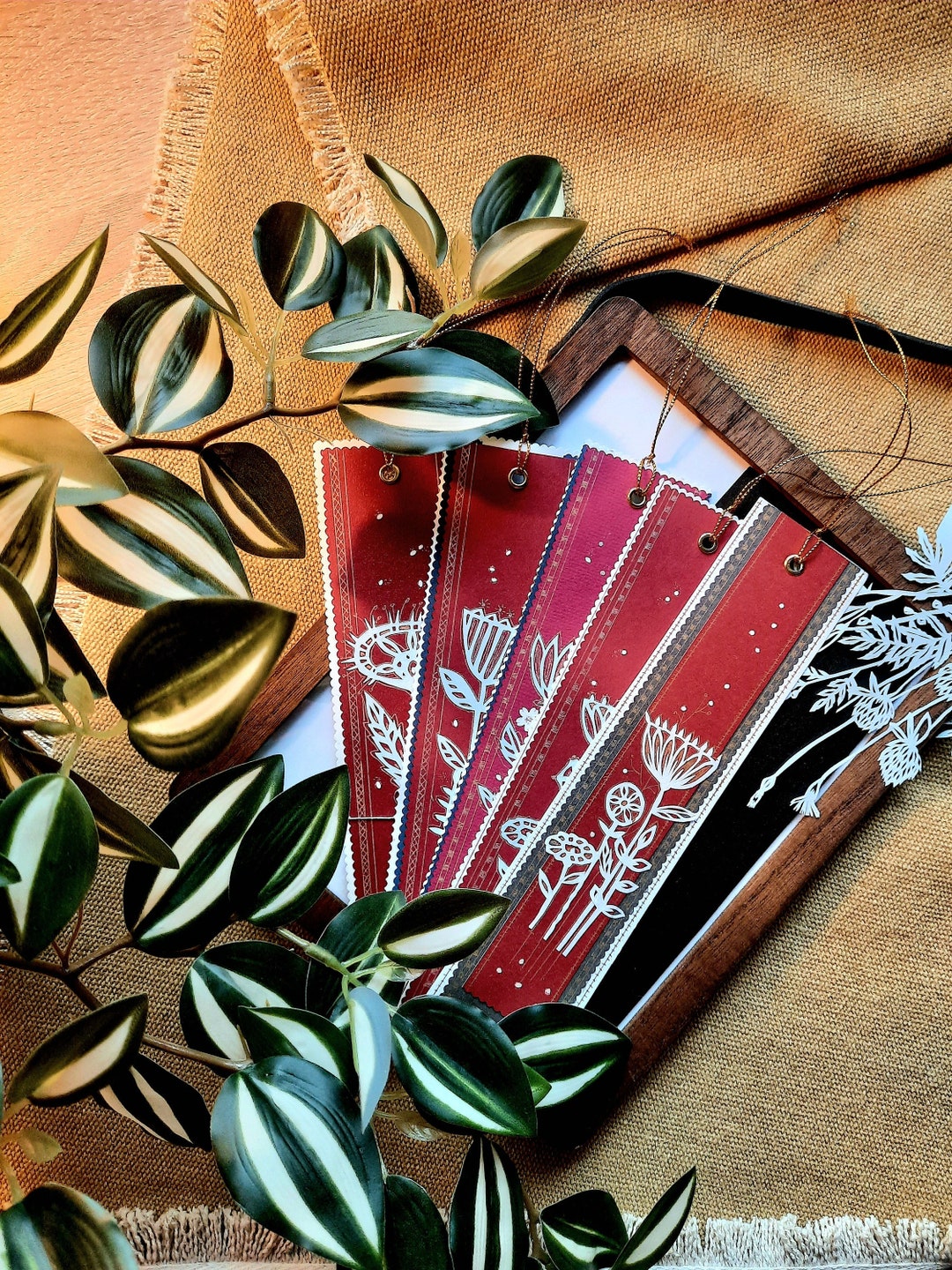 RED Bookmarks Set. Handmade Paper Cut Floral Motifs Bookmark. Zero ...