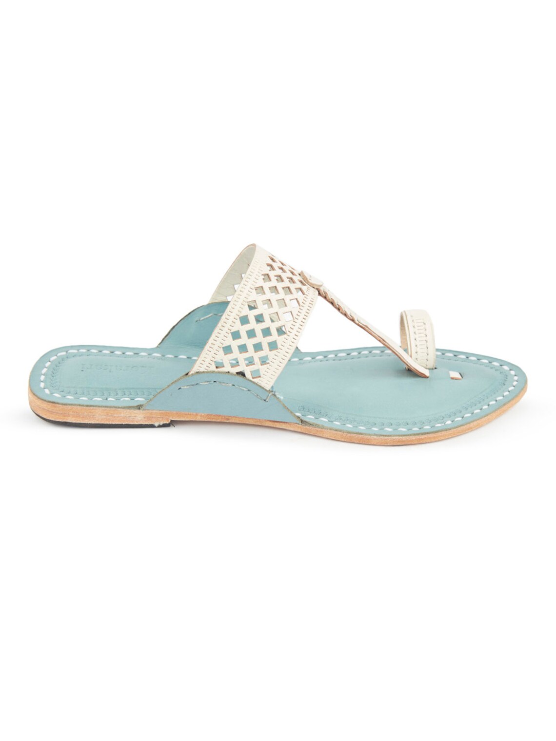 Handmade Kolhapuri Chappal | Indian Sandal |handmade Slippers |shoes ...
