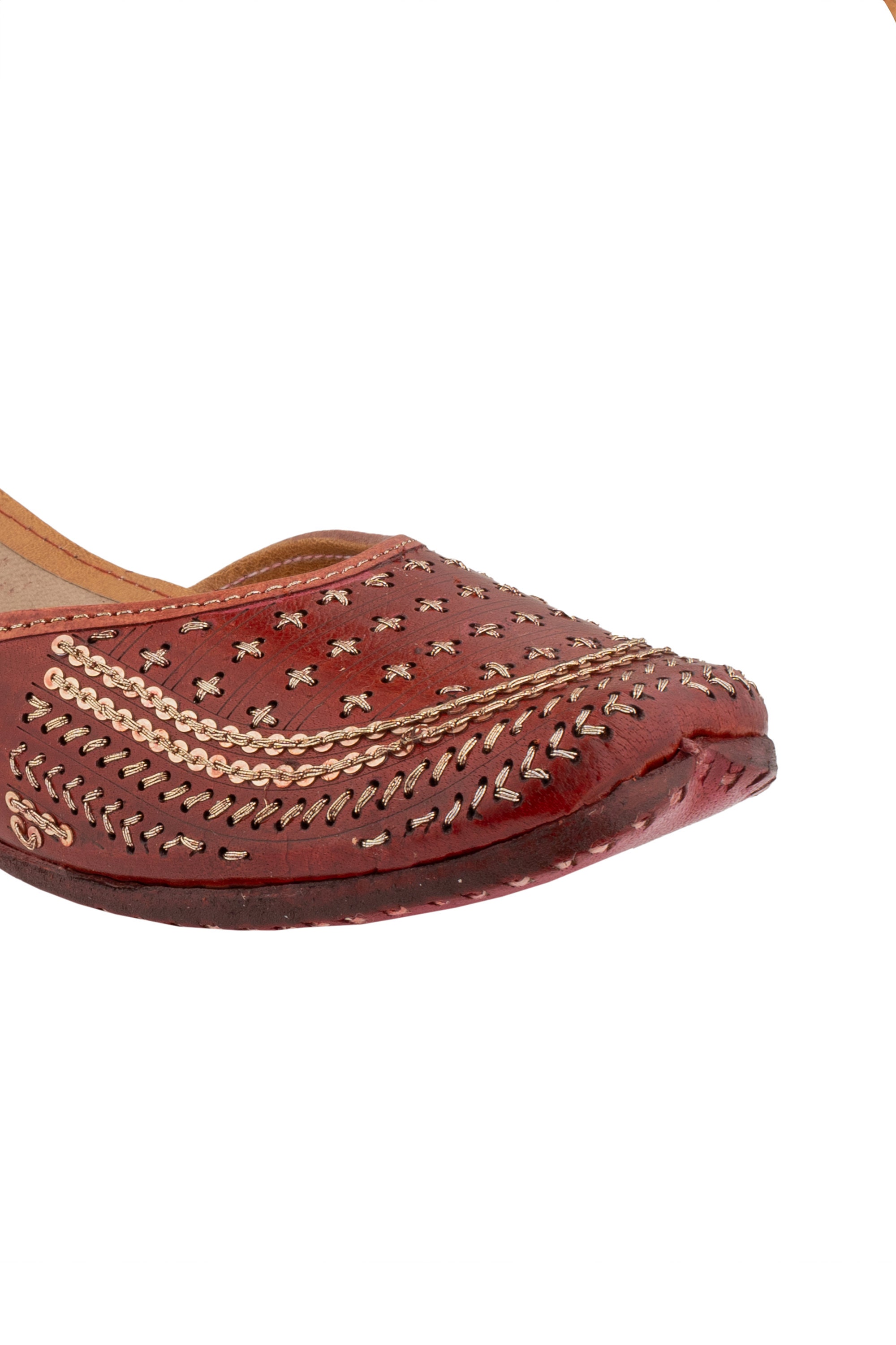 Sepia - Elegant Traditional Indian Punjabi Sandals | Juttis ...