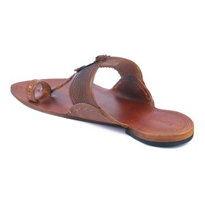 Vintage Tan Men Kolhapuri Chappal With Anti-slip Aersole at - Etsy