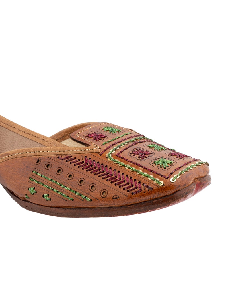 Artsy Tan - Traditional Indian Punjabi Sandals | Juttis | Handcrafted ...