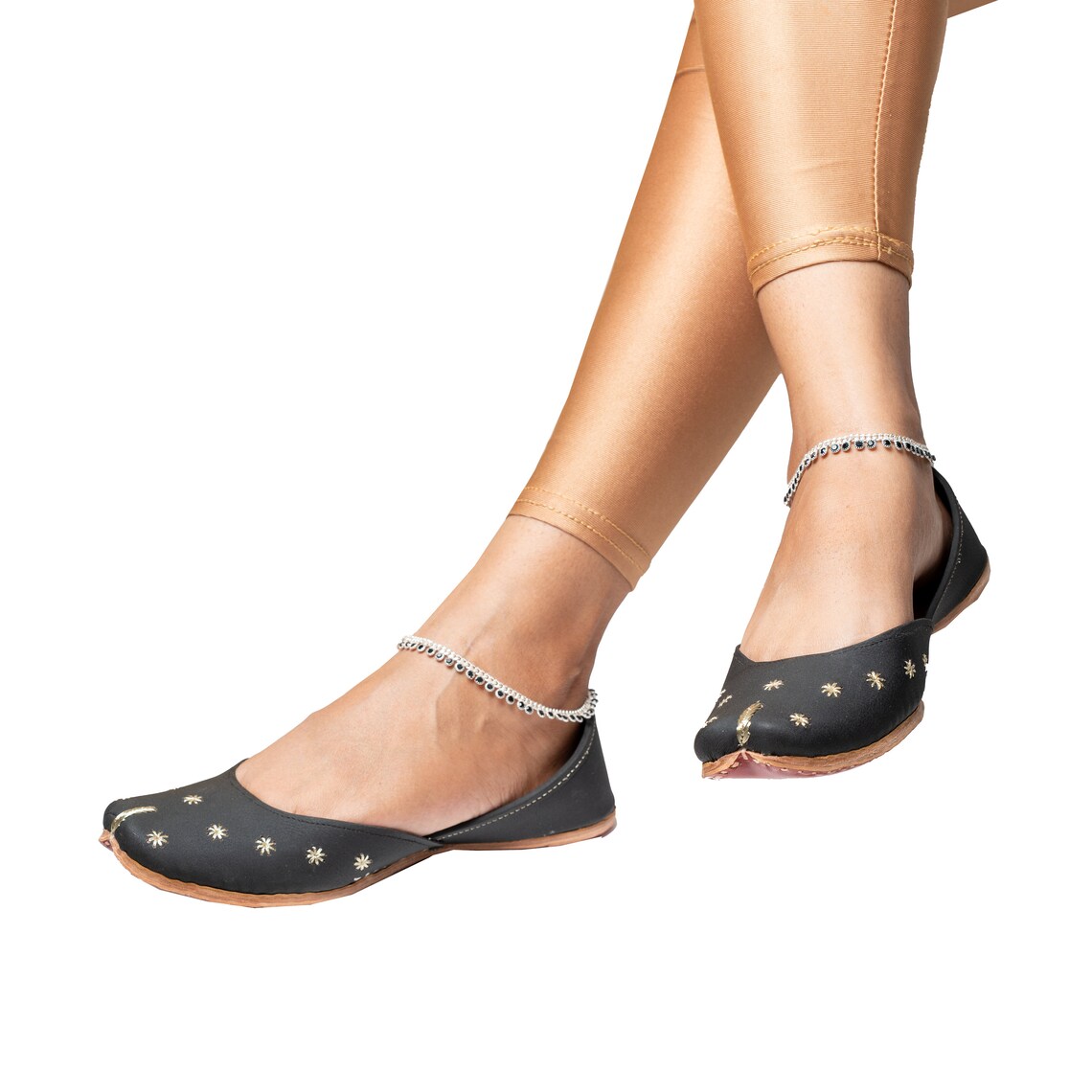 Ebony - Traditional Indian Punjabi Sandals | Juttis | Colorful ...