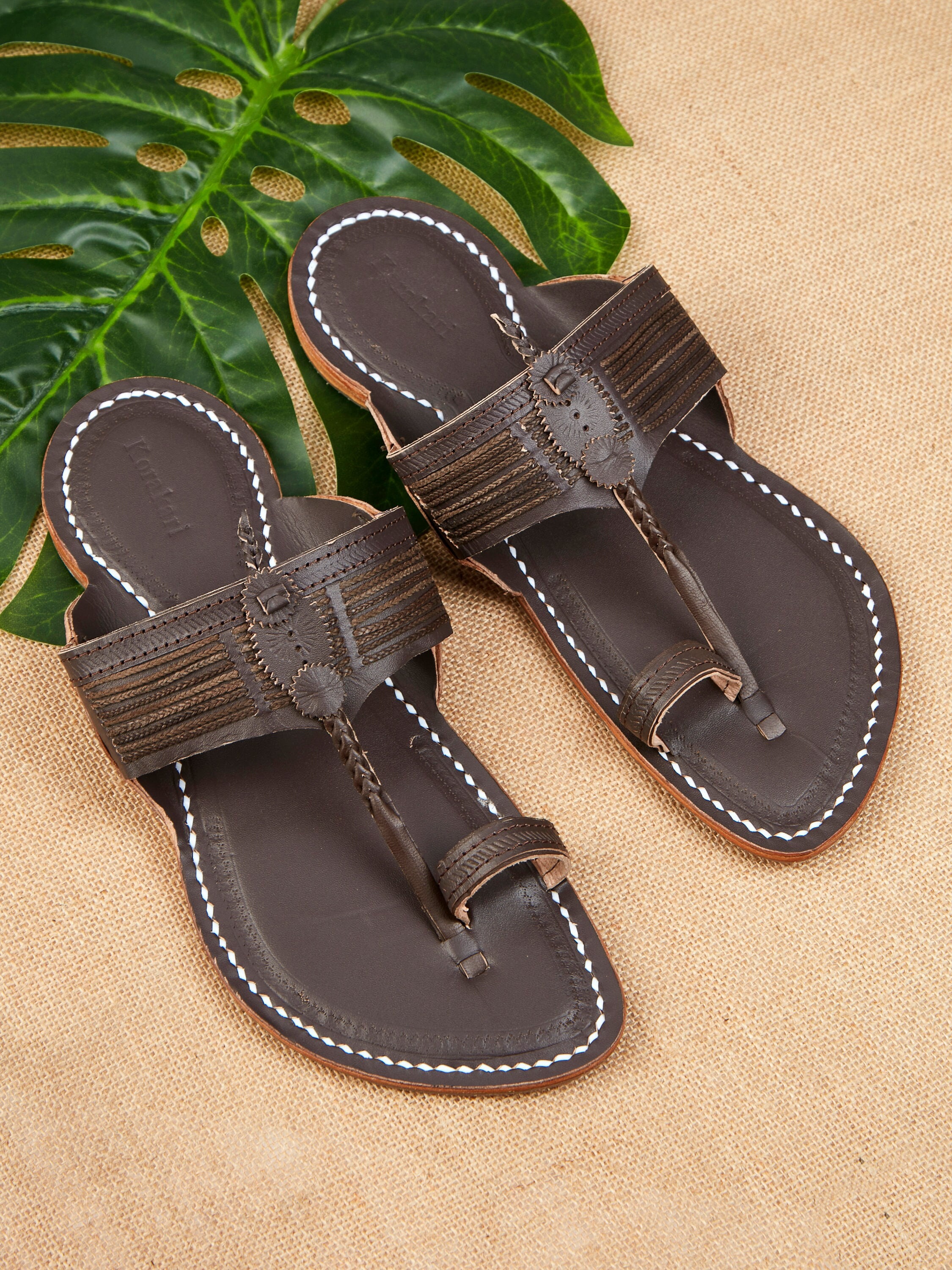 Vintage Kapshi - Vintage Special Kapshi Kolhapuri Chappal With Twelve ...
