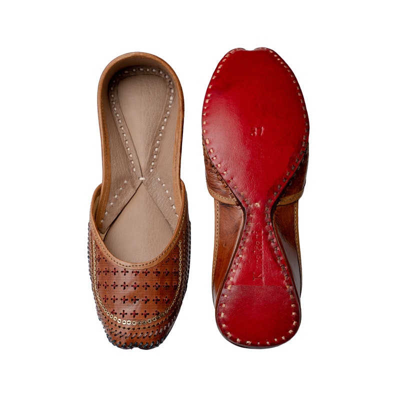Walnut Coffee - Elegant Traditional Indian Punjabi Sandals | Juttis ...