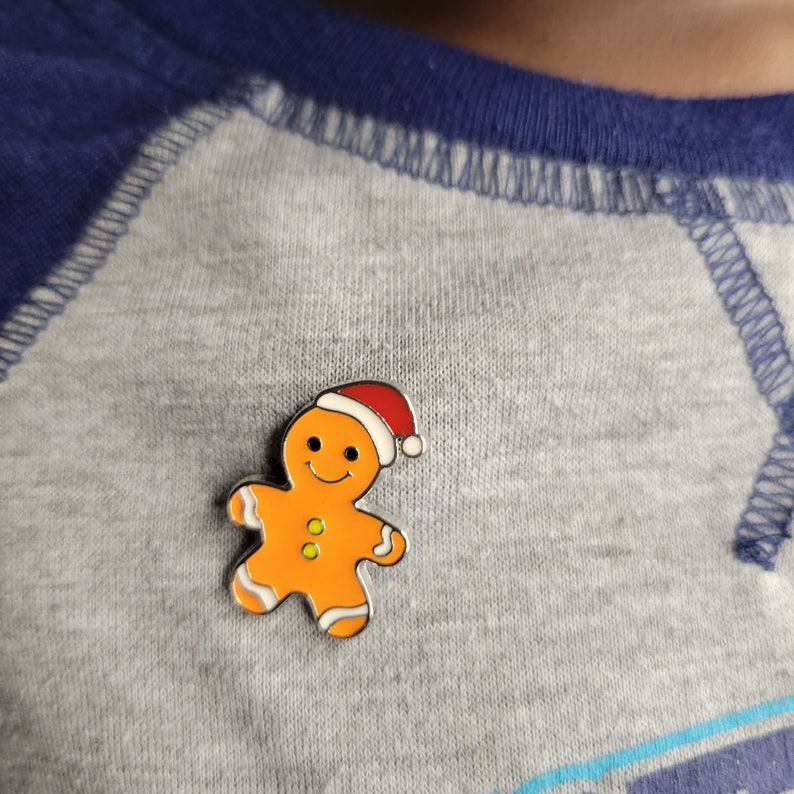 Christmas Gingerbread Man Enamel Pin, Holiday Gift, Christmas Gift ...
