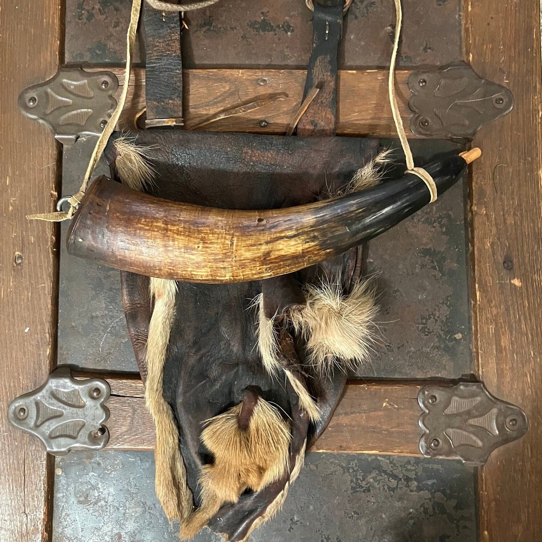 Appalachian Style Hunting Pouch and Horn. Black Powder. Long Hunter ...