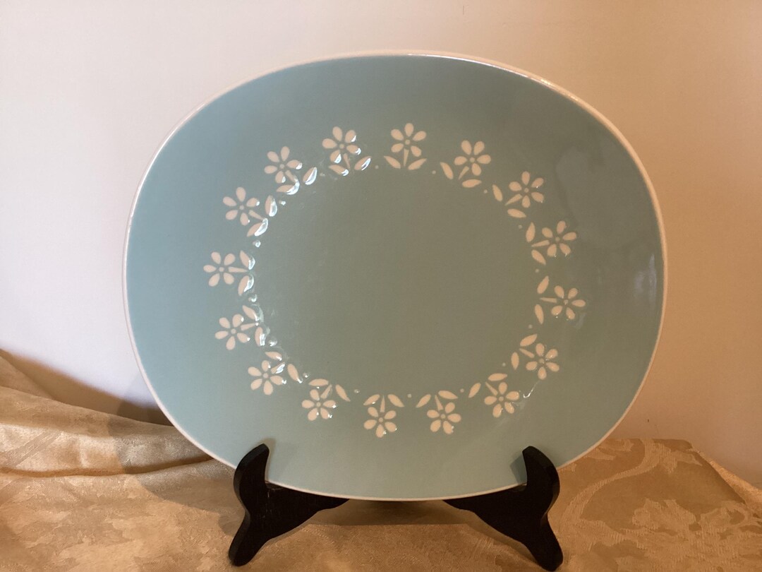 Vintage Harkerware Petite Fleur Blue Platter 11.5” Ceramic - Etsy