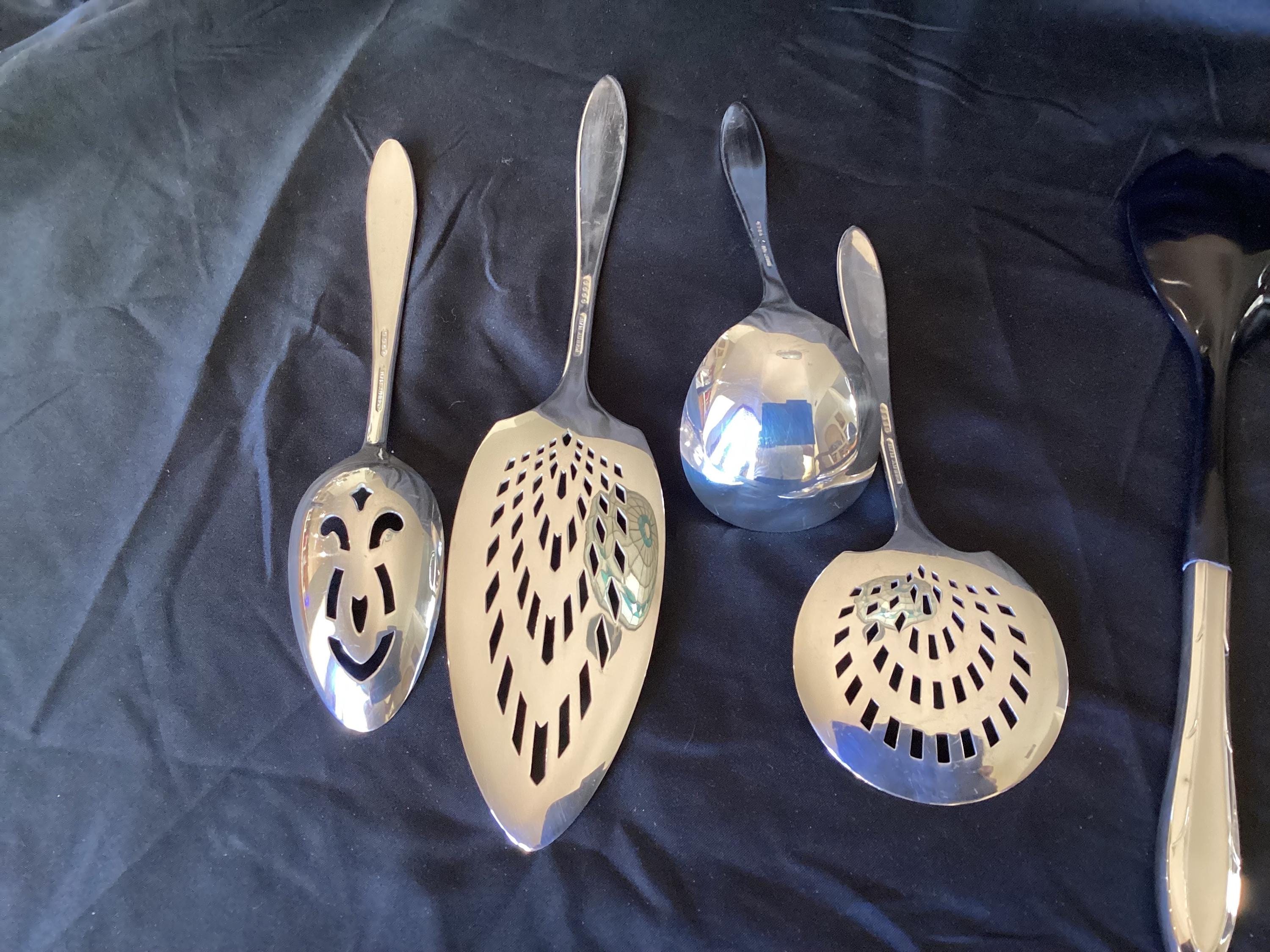 Vintage Oneida Nobility Plate “reverie” Pattern Flatware Serving Set ...