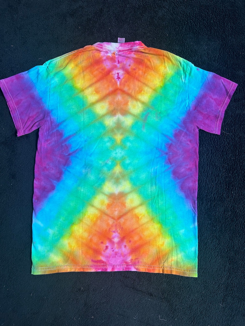 Rainbow X Pattern Tie Dye T-shirt / Hand Dyed T Shirt - Etsy