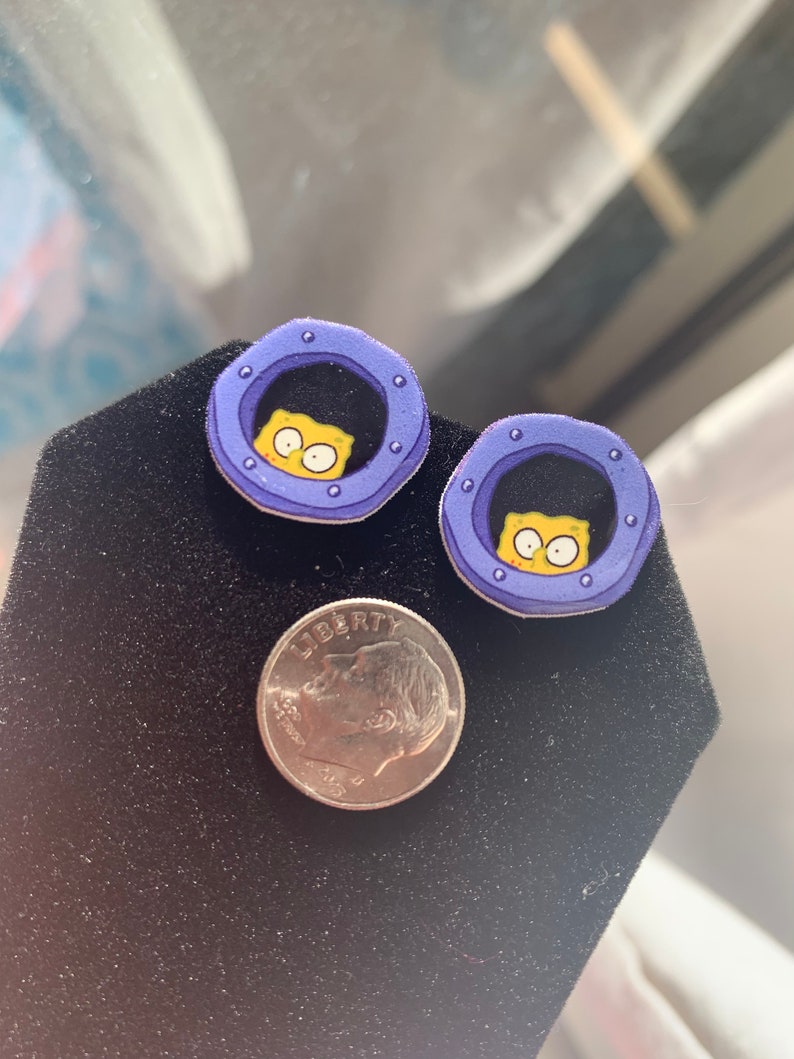 Spongebob Spongebob Looking Through Window Stud Earrings - Etsy