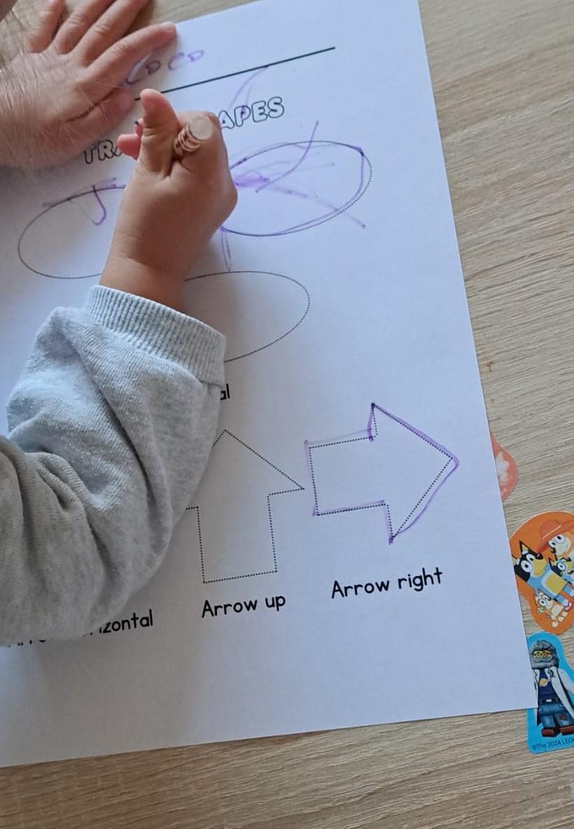 Shape Tracing Worksheet: Preschool Learning Resources (PDF) - Etsy
