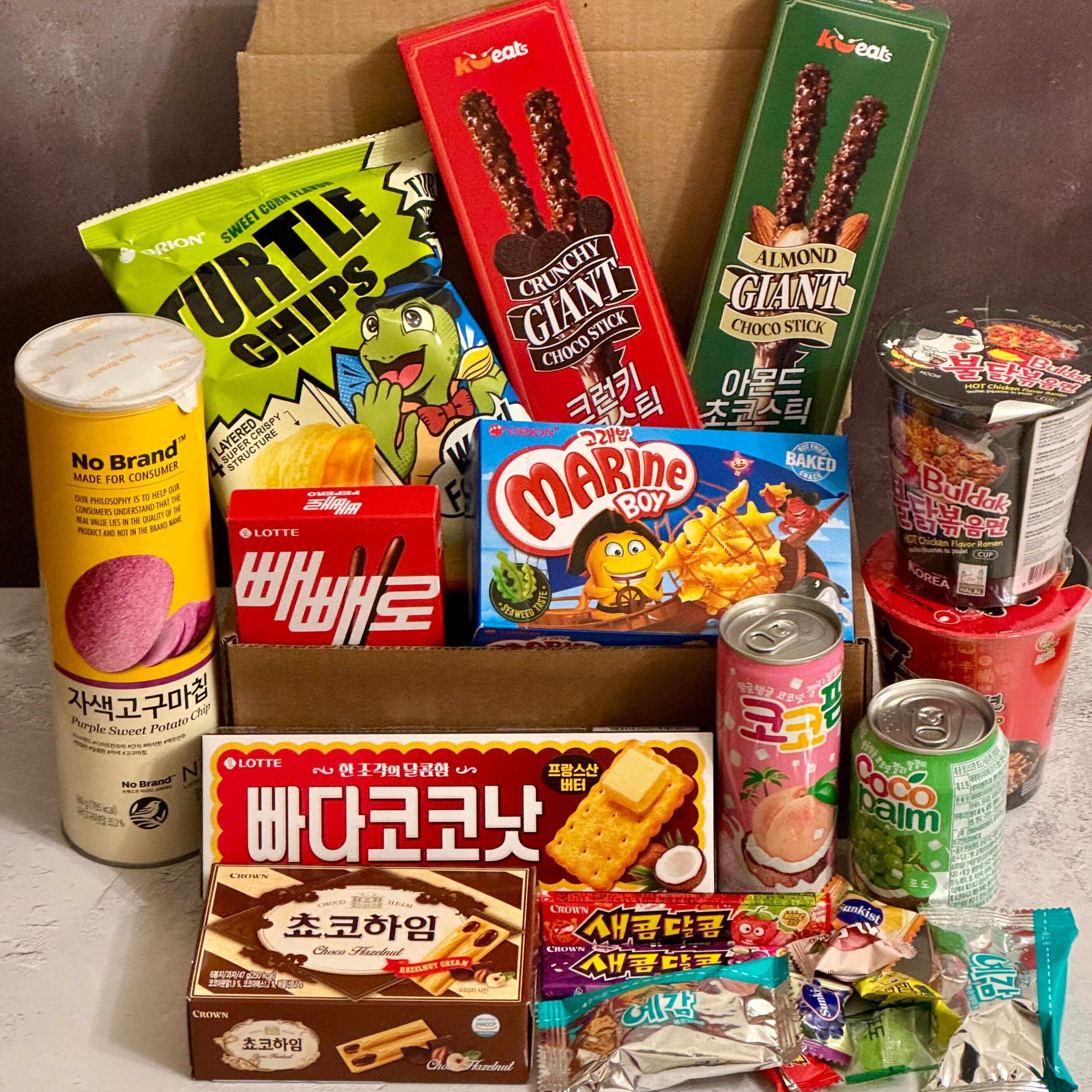Ultimate Deluxe Korean Snacks Boxful of Assorted Korean Snacks Gift Box ...