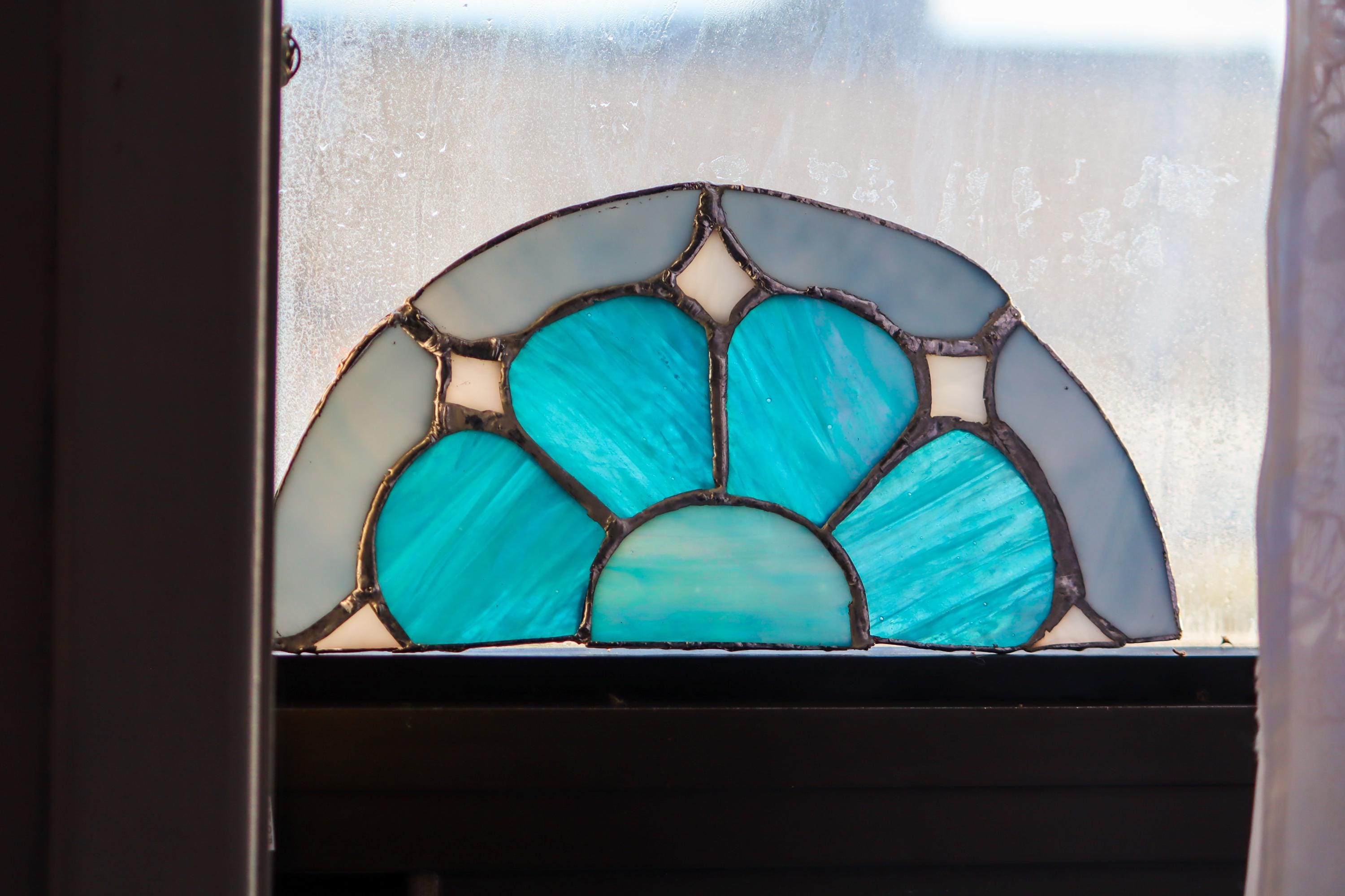 Hand-made Semi Circle Stained Glass Flower Decor| Handmade Semi Circle ...