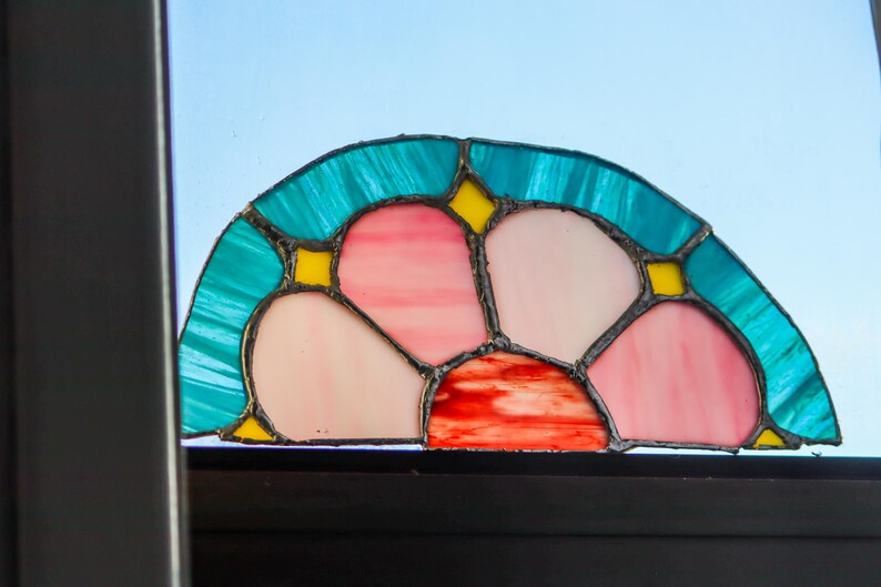 Hand-made Semi Circle Stained Glass Flower Decor| Handmade Semi Circle ...
