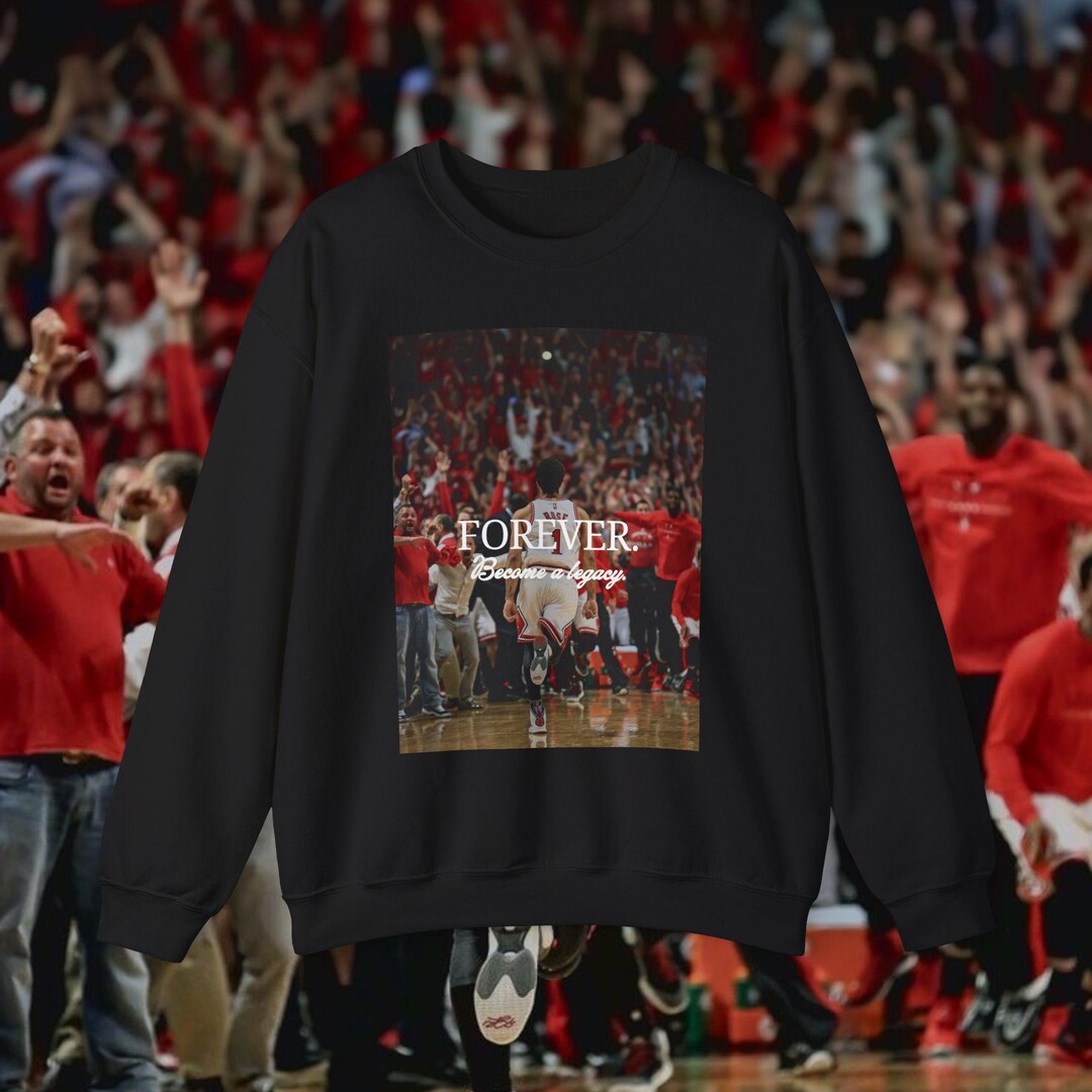 FOREVER Derrick Rose Chicago Bulls Team Spirit Sweatshirt, Sports ...