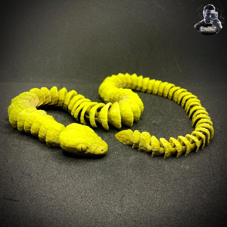 Colossal Python Snake Almost 90 Cm / 35 Inch Lenght - Articulated ...