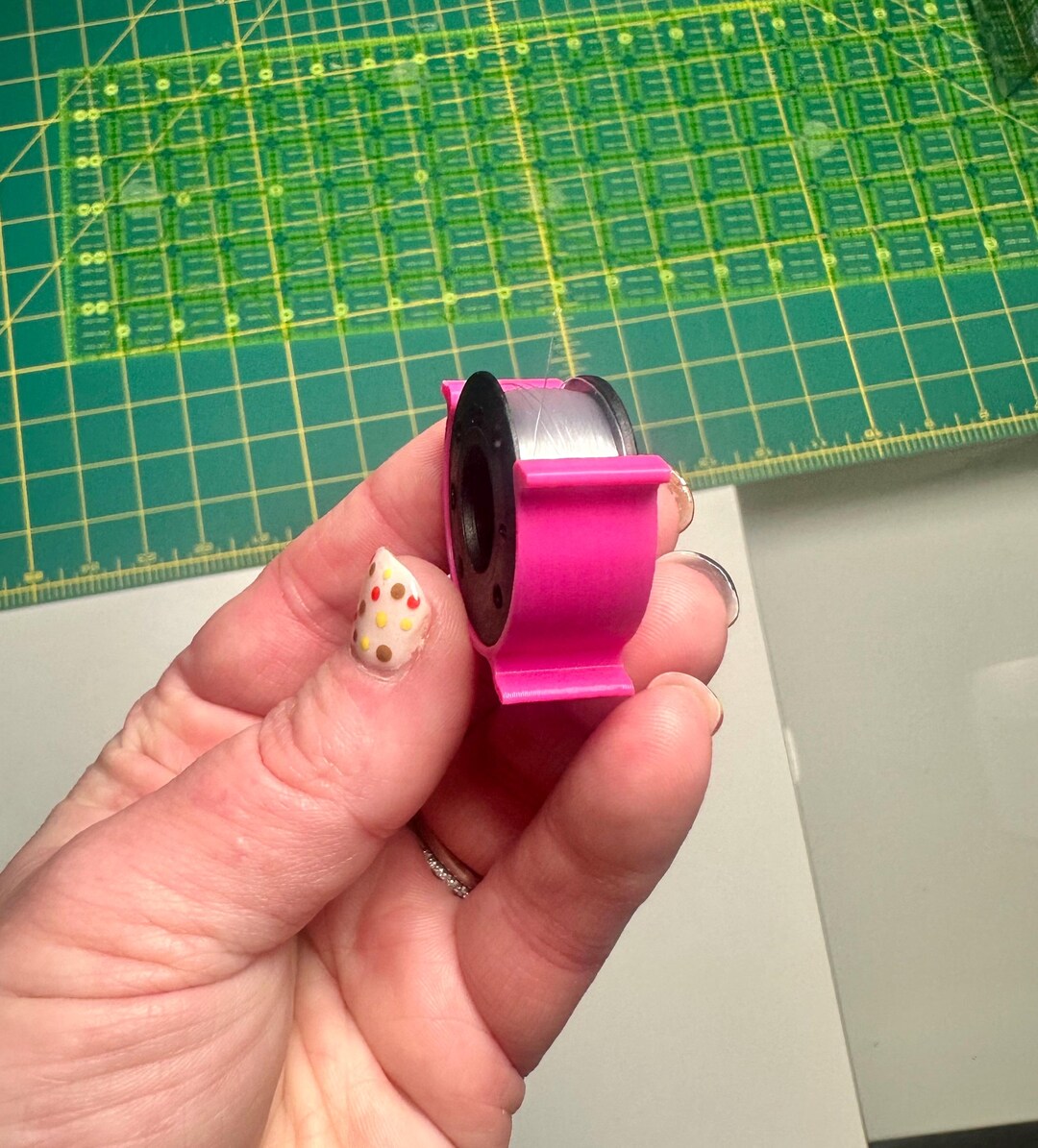 5 Pack, Bernina Bobbin Holder Storage Large Bobbin Clip - Etsy