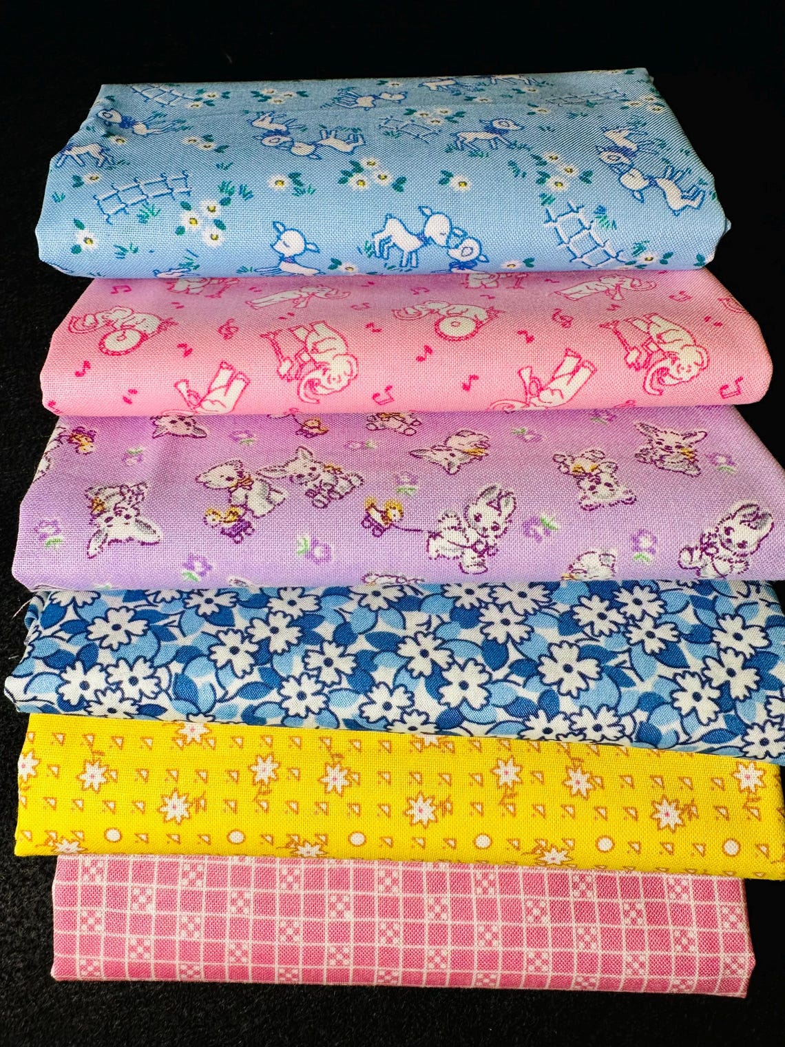 1930's Nana Mae Fabric - Henry Glass Fabric- Robert Kaufman 30’s Flower ...