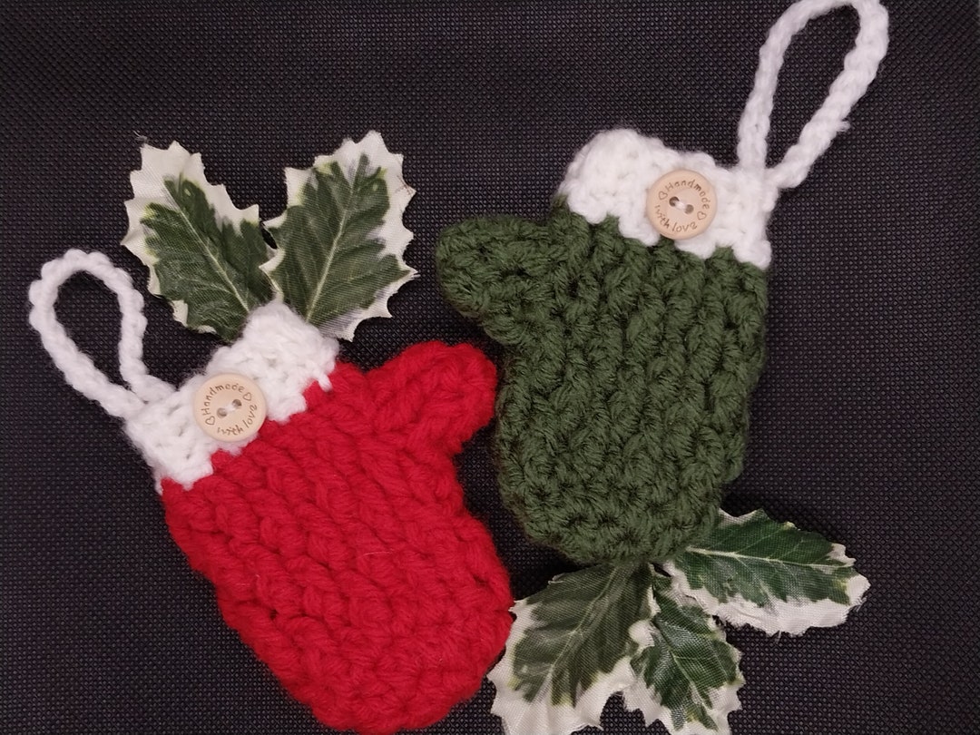 Crocheted Mitten Ornament: Red or Green Cotton Yarn Christmas Decor - Etsy