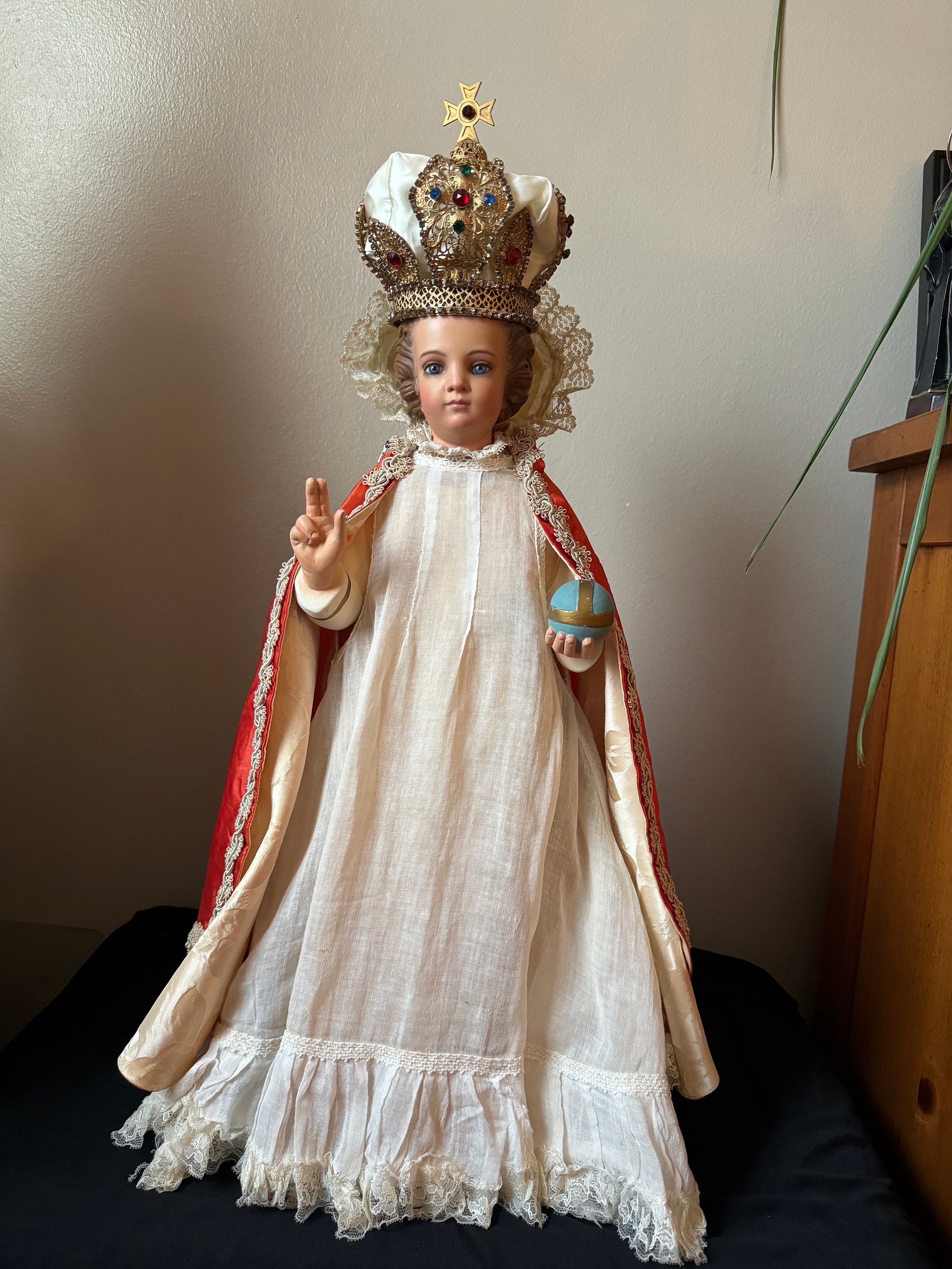 Infant of Prague, Child Jesus Statue, Religious Art, Plaster - Etsy