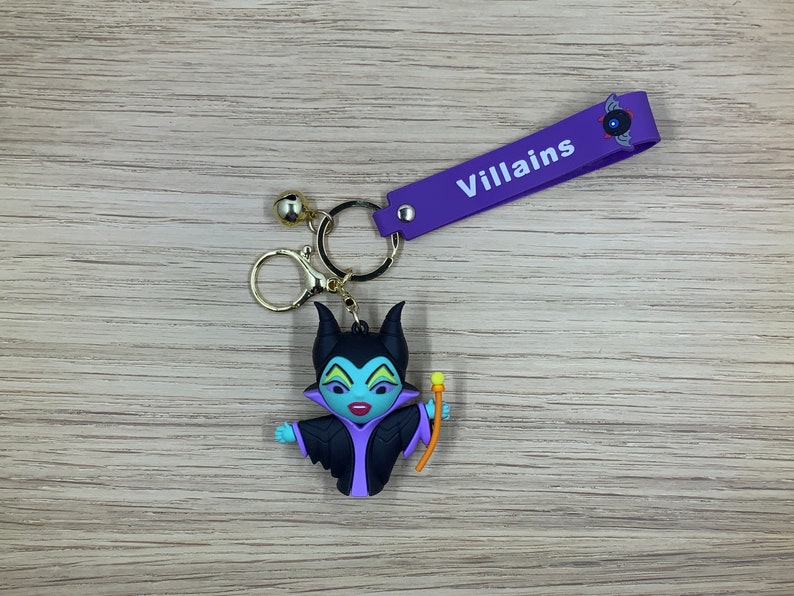 3D Villains Keychain: Cruella, Maleficent, Ursula, Evil Queen - Etsy ...