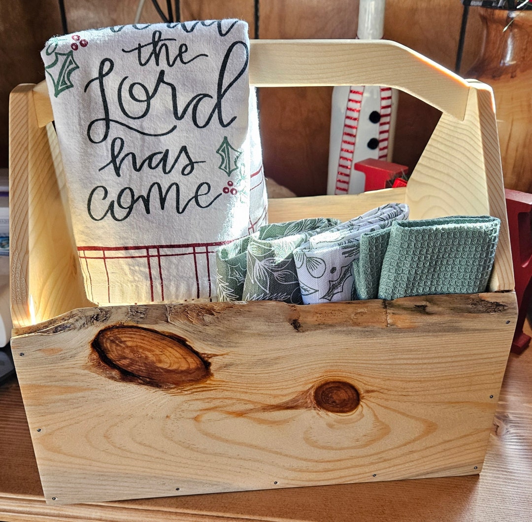 Rustic Towel Box / Rustic Box - Etsy