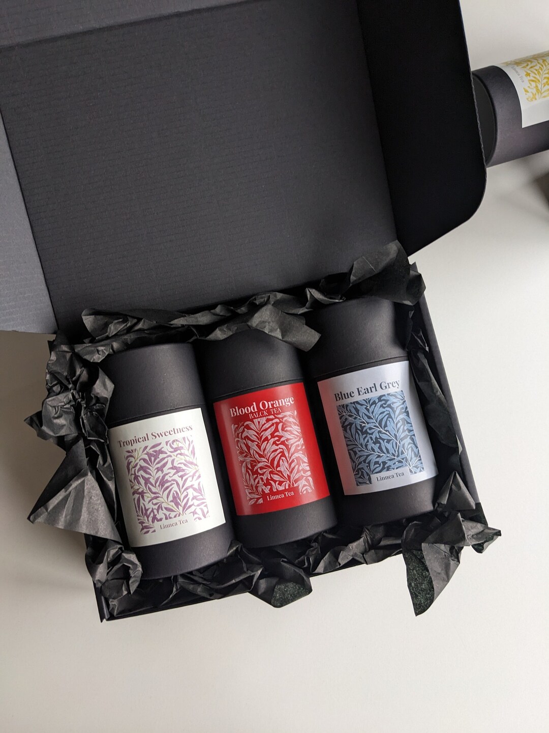 Perfect Gift Box With Three Types of Tea. Exquisite Tea Set Trio: Blue ...